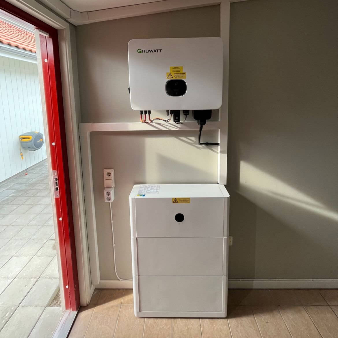 Solcellsbatterier & Batterilagring | Lagra din solel | EviSol Skaraborg